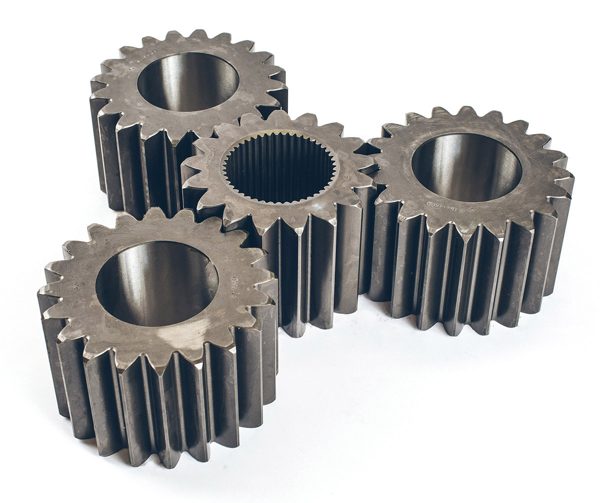 Custom Gears & Gearboxes | Powertrain System Solutions
